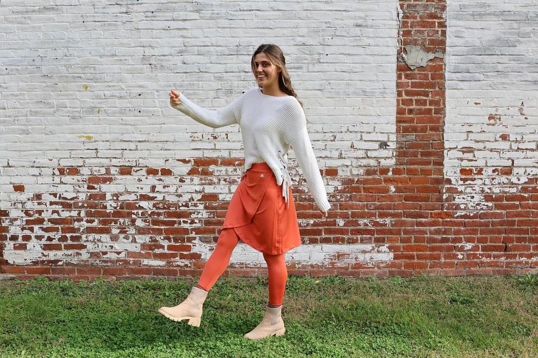 Embracing Modesty with Snoga's Unique Skirt Designs – Snoga Athletics
